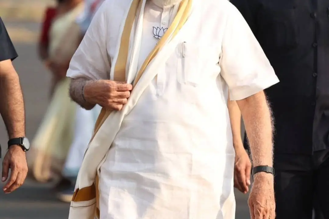 LDF to stage 24-hour protest outside PM Modi’s residence over Wayanad ...