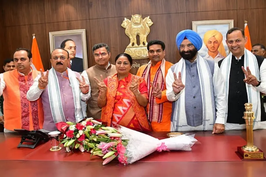 Delhi CM Rekha Gupta chairs first cabinet meeting, Promises ‘developed ...