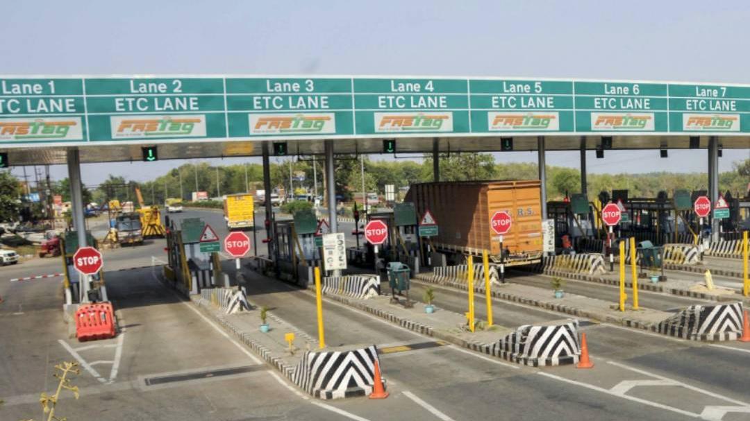 Centre to roll out GPS-based toll collection from May 1: Reports ...