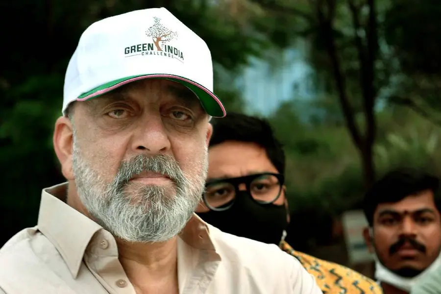 Out of script; Nisha Patil, die-hard fan of Sanjay Dutt, left assets ...