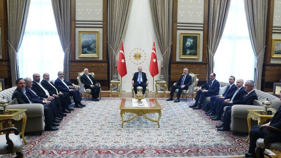 Turkish president meets Hamas delegation following Gaza ceasefire ...