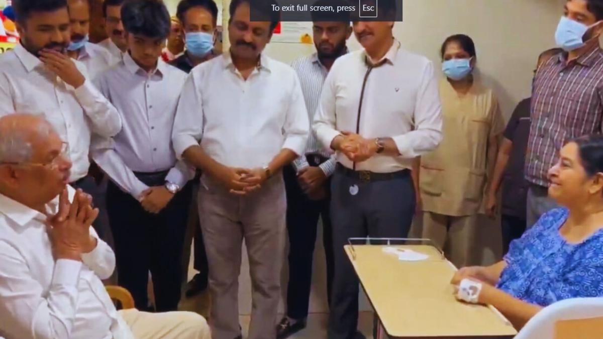Kerala Governor Arlekar visits injured MLA Uma Thomas, wishes her ...