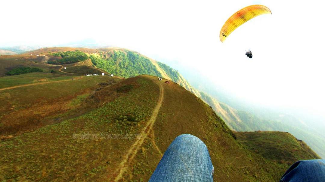 Deadly paragliding crash in North Goa linked to illegal adventure company