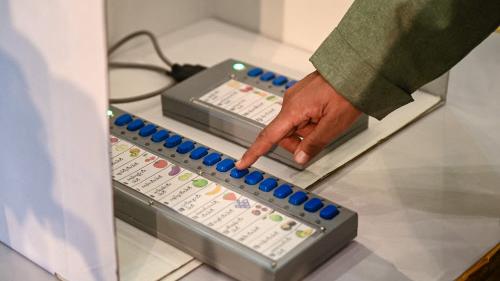 Poll officers can't force electors who ‘refuse' to vote at poll booths