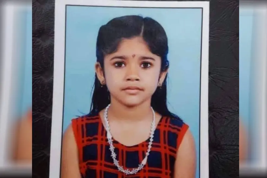 Devananda's body brought to Kollam home after autopsy, hundreds pay homage