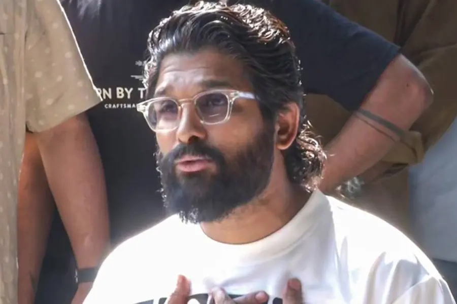 'Urinating in pool after pushing cop in': Complaint filed against Allu ...