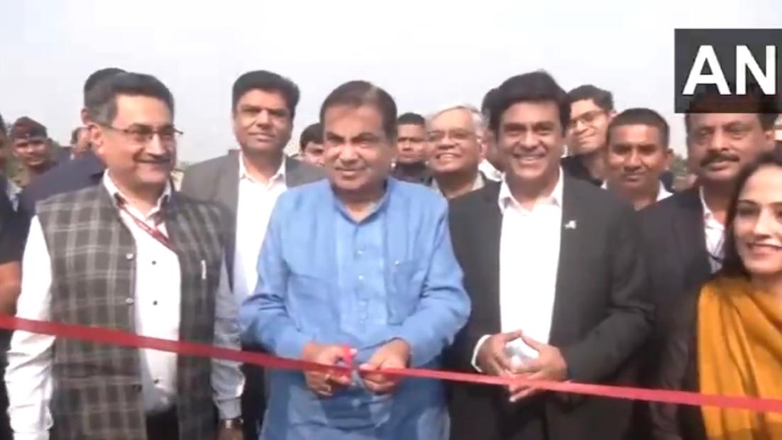 India’s first bio-bitumen National Highway stretch inaugurated by Nitin ...