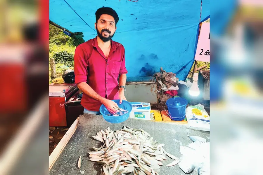 Kerala MCom graduate quits corporate job; Reels in success with fish trade