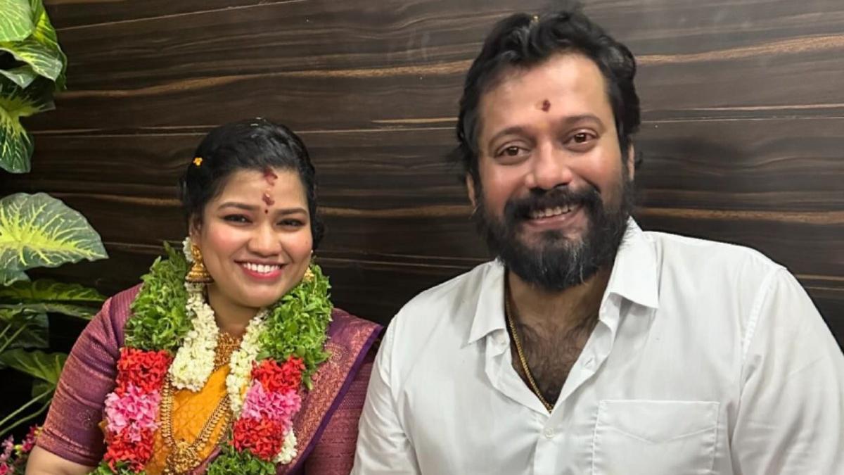 'അനുഗ്രഹിക്കാൻ കഴിയുമെങ്കിൽ അനുഗ്രഹിക്കൂ'; നടൻ ബാല വീണ്ടും വിവാഹിതനായി ...