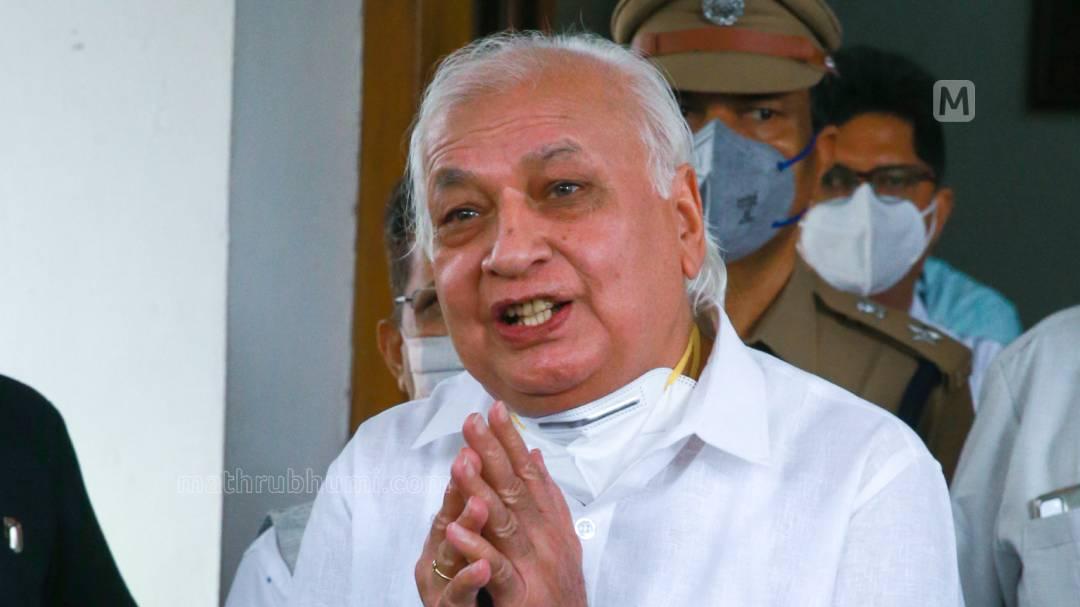 Kerala guv calls for mass support to help Wayanad landslide victims