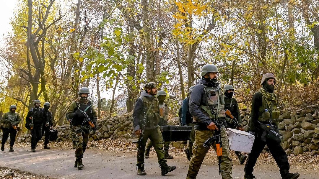Terror attack in Bannu: 12 Pakistani army men killed, 10 injured in ...