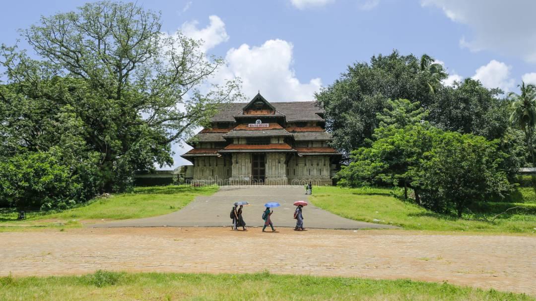 ‘Laser pooram’ set to illuminate southern gopuram of Vadakkunnathan Temple