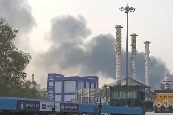 Vadodara IOCL refinery fire: 1 dead, blaze under control | VIDEO ...