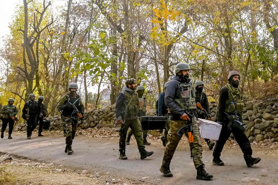 Forces hunt for terrorists in Kishtwar forest day after army officer's ...