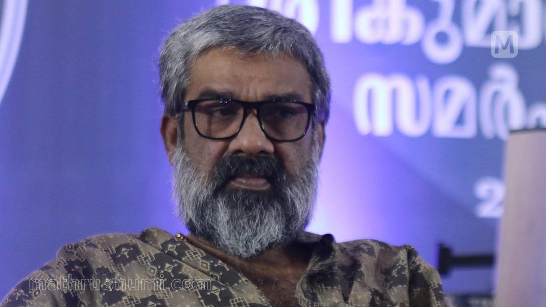 Case against Director Ranjith; Complainant identifies hotel where ...