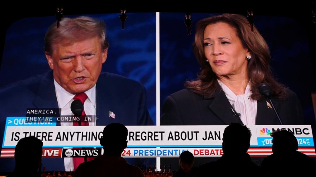 'Comrade Kamala': Trump paints Kamala Harris ‘Red’ in latest campaign ...
