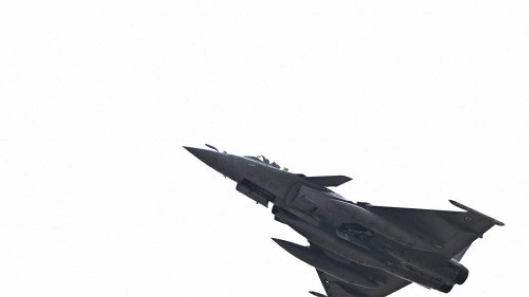 Centre may seek 114 fighter jets for IAF shortly; go for multi-vendor ...