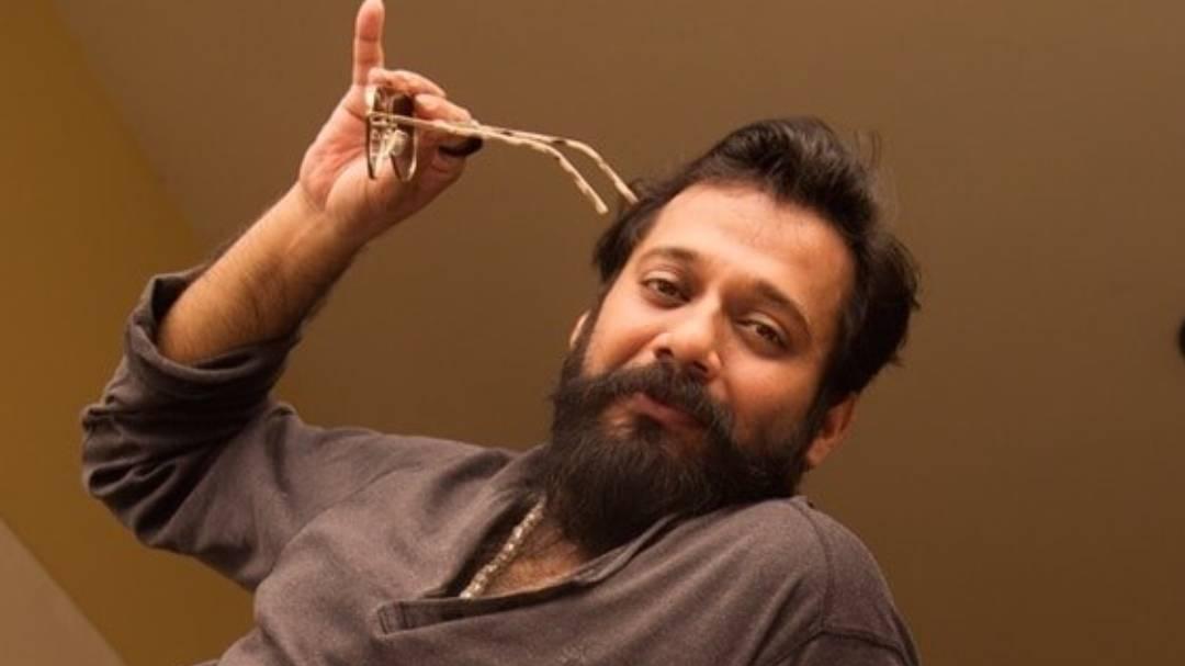 '250 കോടി സ്വത്ത് വാർത്ത പുറത്തുവന്നത് മുതൽ മനസമാധാനമില്ല; നാലഞ്ച് പേര് ...