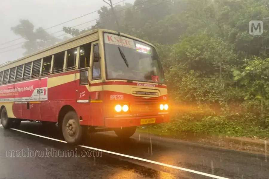 MVD plans to deploy small vehicles to connect remote areas to KSRTC bus ...