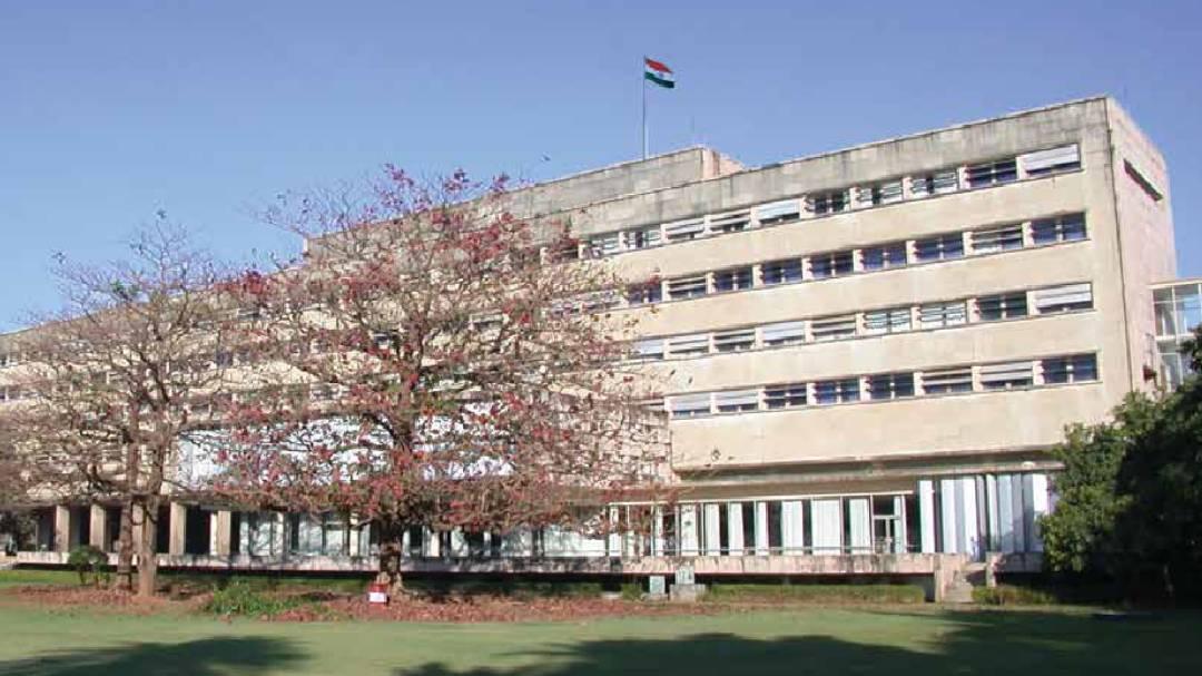 Graduate School admissions 2025 at Departments/ Centres/ Schools of TIFR