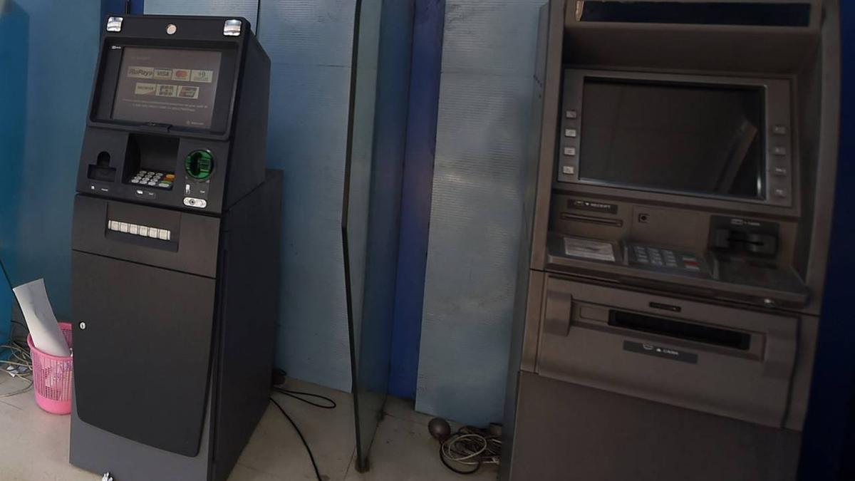 Early morning heist: Rs 60 lakh robbed from three ATMs in Thrissur