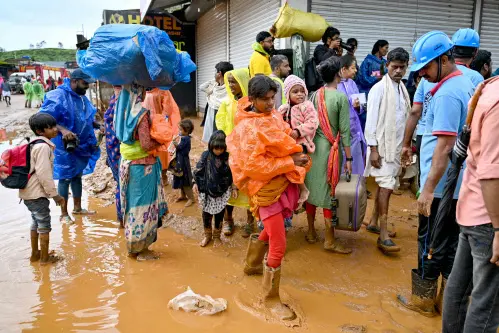 Wayanad landslides: School students volunteer tirelessly in relief ...