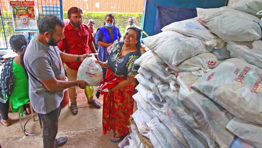 Onam kit distribution begins today in Kerala