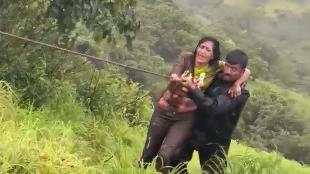 Woman falls into gorge while taking selfie in Pune, rescued | Video