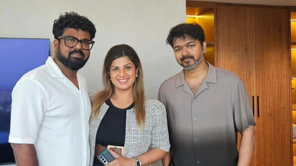 Actress Rambha meets her 'reel hero' Vijay with family | See pics