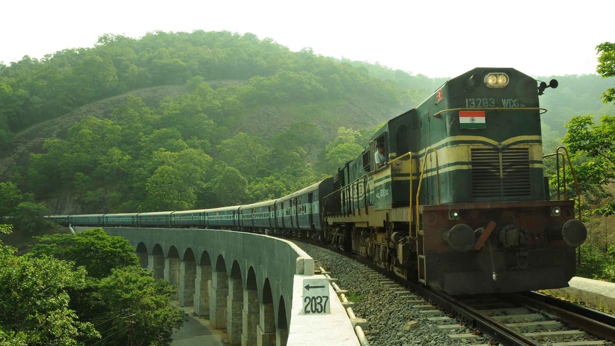 Electrification of Kerala's Punalur to Sengottai railway line nearing ...