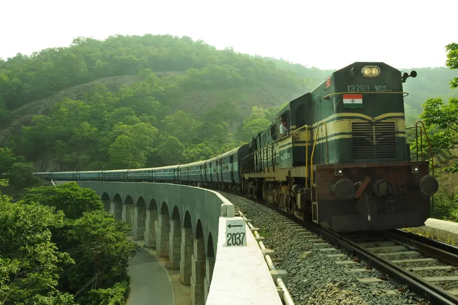 Electrification of Kerala's Punalur to Sengottai railway line nearing ...