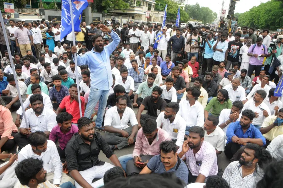 Murder of BSP President Armstrong: Eight held, supporters stage protest ...
