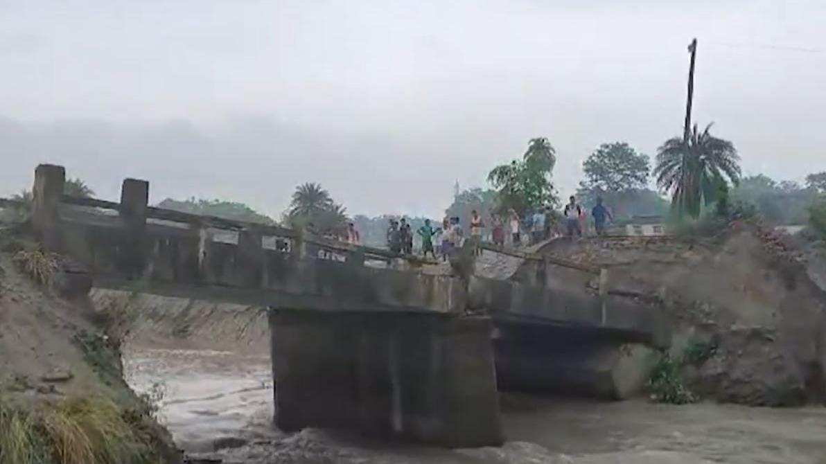 7 bridges collapse in 15 days, Bihar's crumbling infrastructure | Video ...