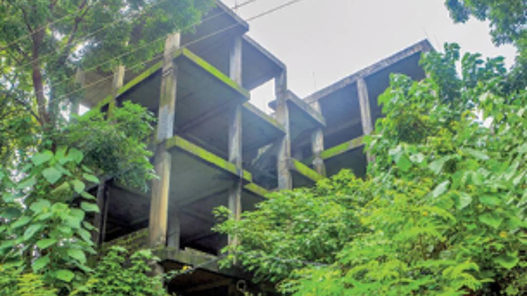 Fading hopes: Wadakkanchery's Life Mission complex in decay