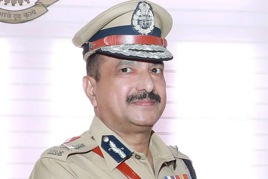 Govt in damage control mode? Clean chit for Kerala Police Chief Saheb ...