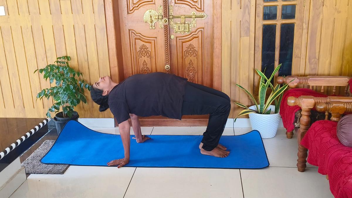 Stretch, breathe, relax: Yoga for absolute beginners | VIDEO