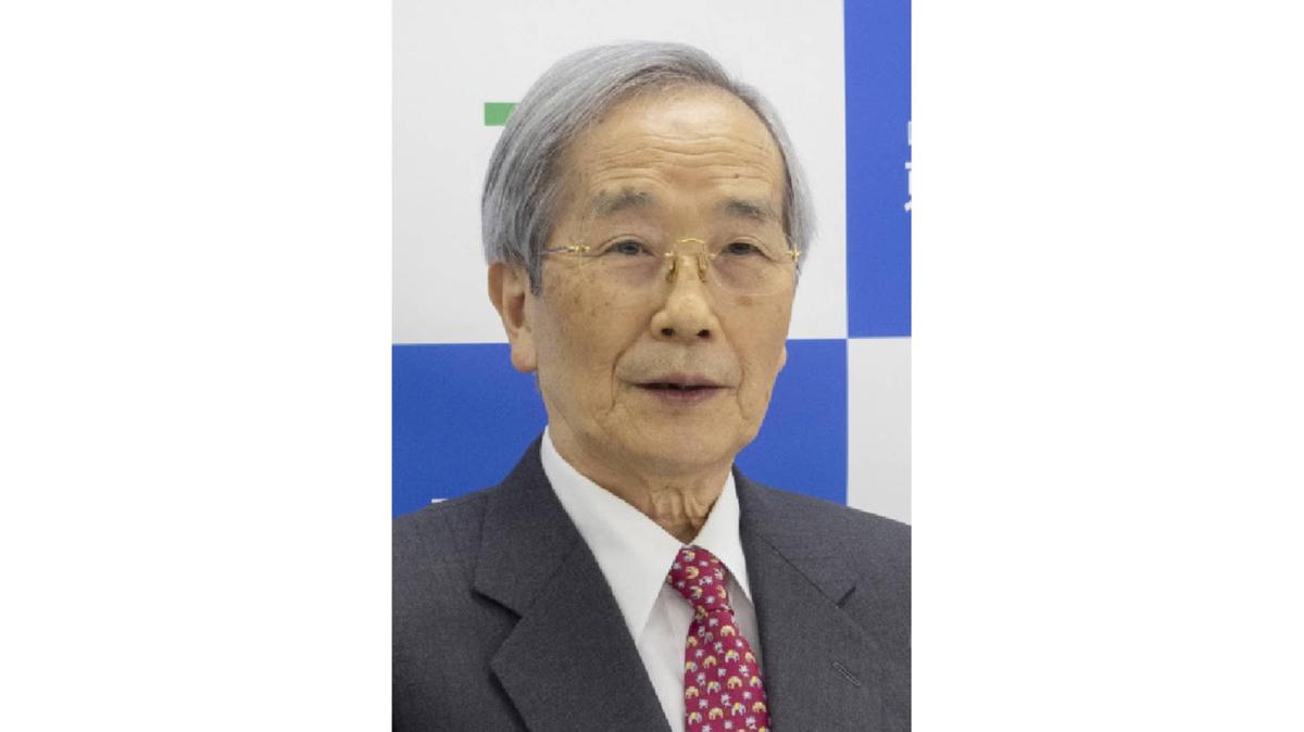 Japan biochemist, Akira Endo, who discovered cholesterol-lowering ...