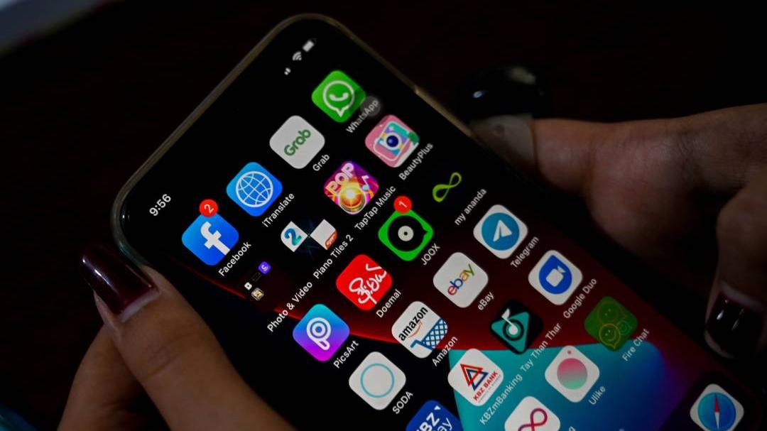 Over 85% Indian households now own smartphones; UPI dominates digital ...