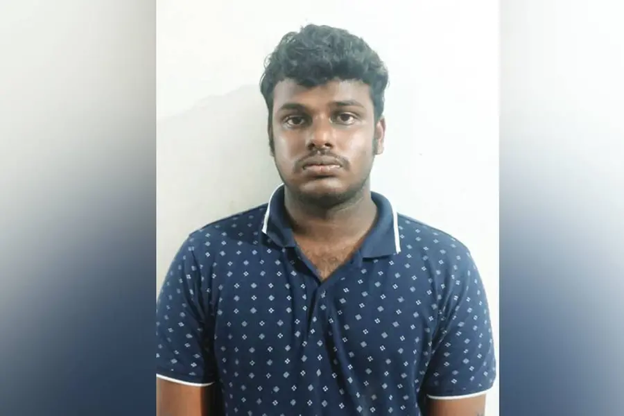 Inspired by Loham movie, man impersonating as intelligence officer arrested