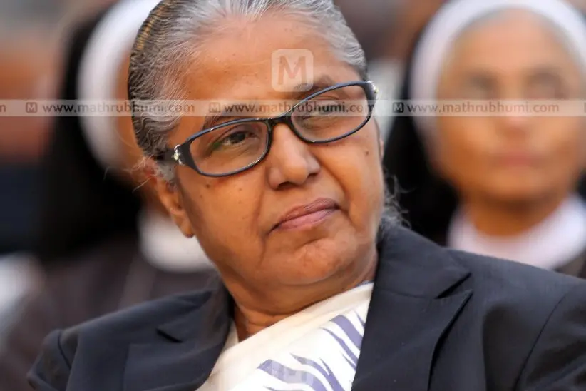 SC judge R. Banumathi faints while dictating order in Nirbhaya case