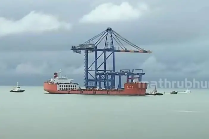 First ship berths at Kerala's deep sea Vizhinjam port | Mathrubhumi English
