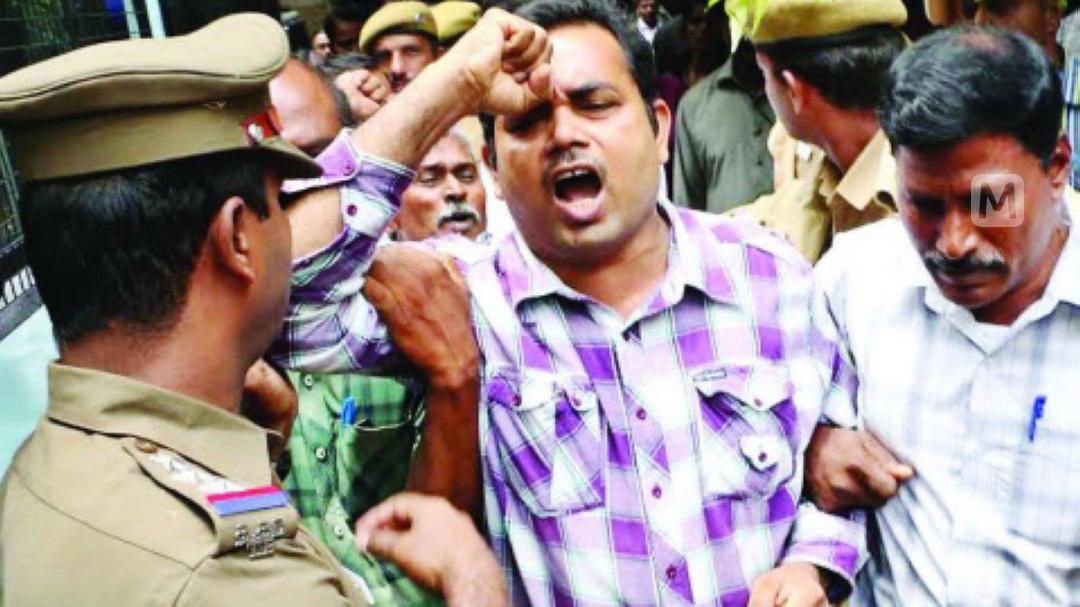 Maoist Roopesh sentenced to 10 years RI for threatening police officer ...