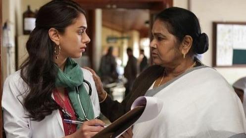 Aditi Rao Hydari fondly remembers 'Kaatru Veliyidai' days, drops ...