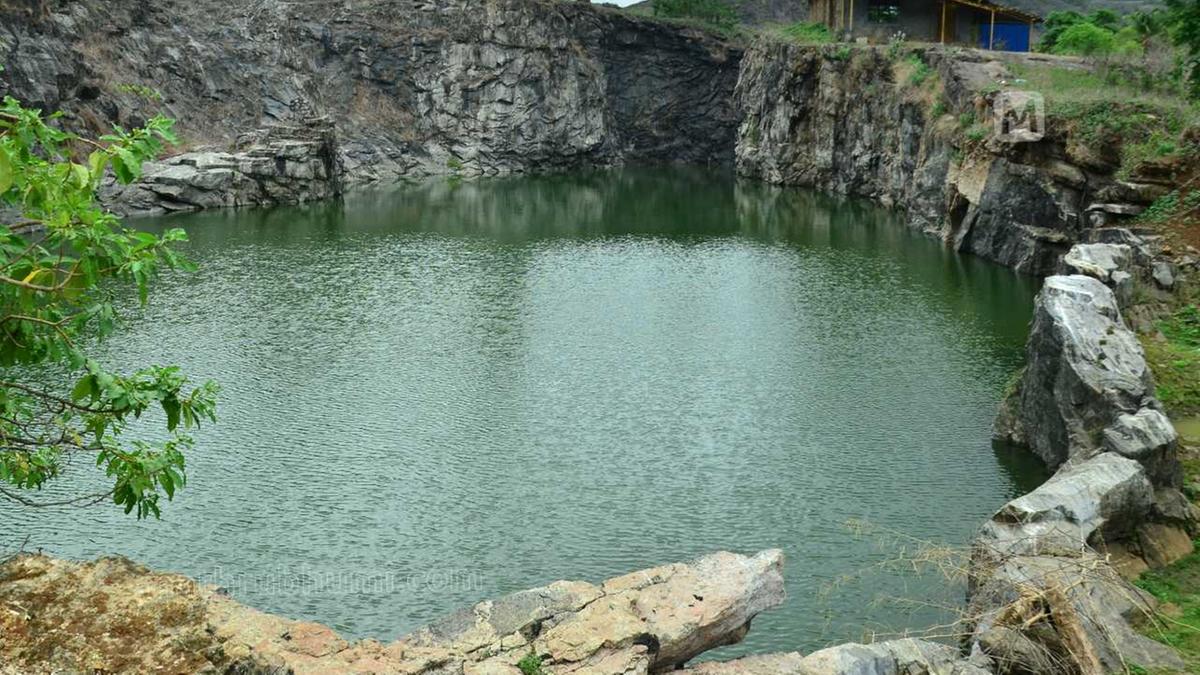 Quarry owners' strike in Kerala enters day 3, construction sector ...