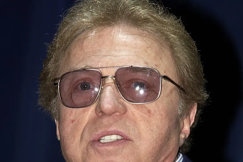 Steve Lawrence, grammy-winning pop stylist and actor, passes away ...