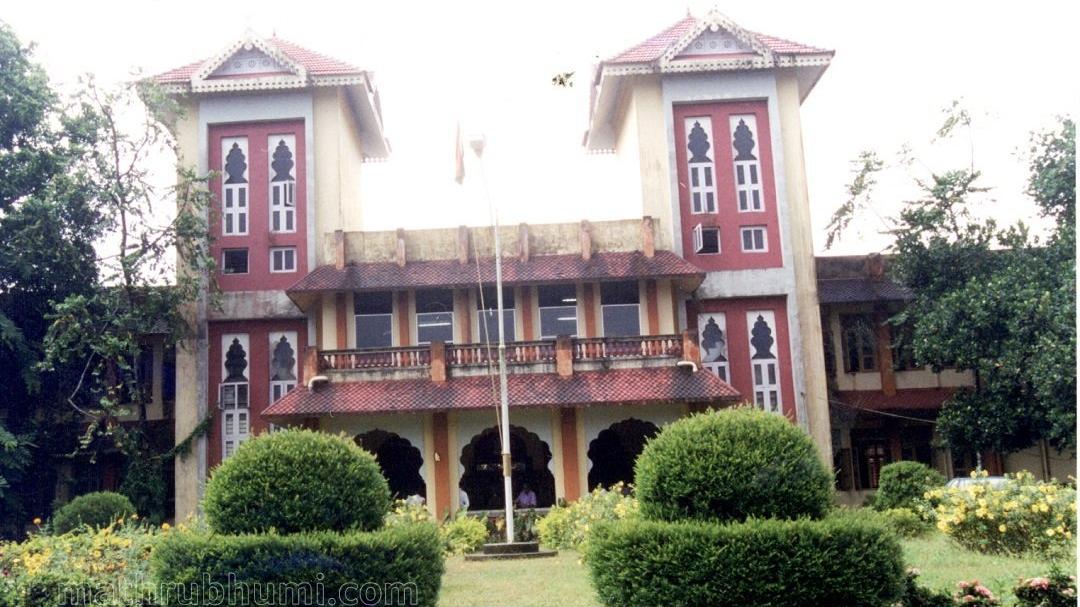 After menstrual leave, CUSAT now offers option of gender neutral ...