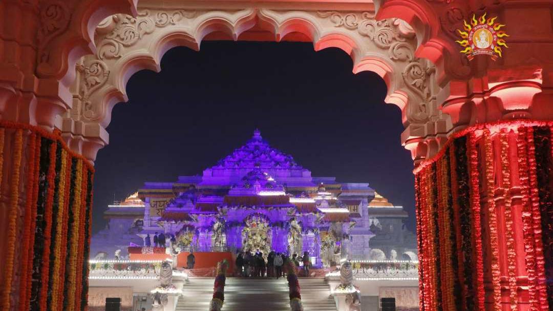 Devotees, seers celebrate in Ayodhya, reach in large numbers for 'Pran ...