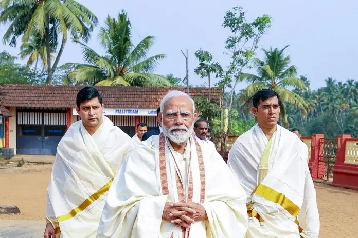 Modi on 11-day fast slept on floor at guest house during Kerala visit ...