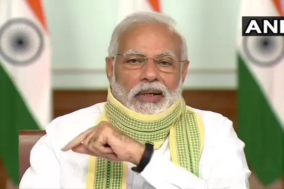 PM says self-reliance biggest lesson from pandemic, hails 'Do Gaz Ki ...