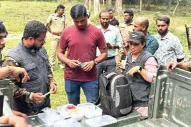 Forest dept's search for Wayanad's man-eater continues, locals stage ...